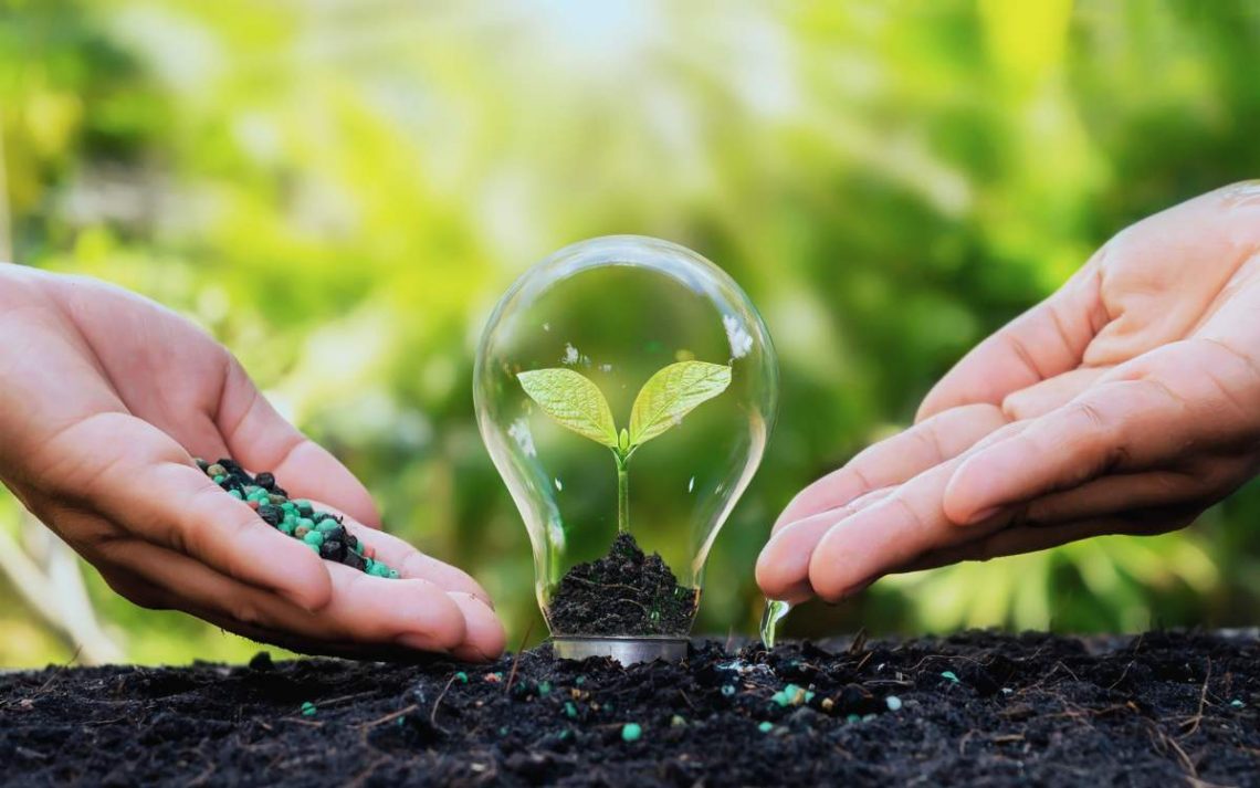 ¿Qué es el emprendimiento de triple impacto? Ejemplo y pilares