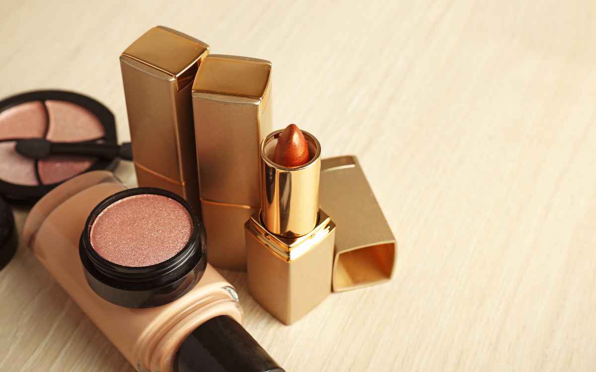 + 50 Nombres para tiendas de maquillaje: ideas y consejos